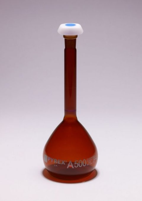Volumetric Flasks, Amber, Class A | VNK Supply & Services